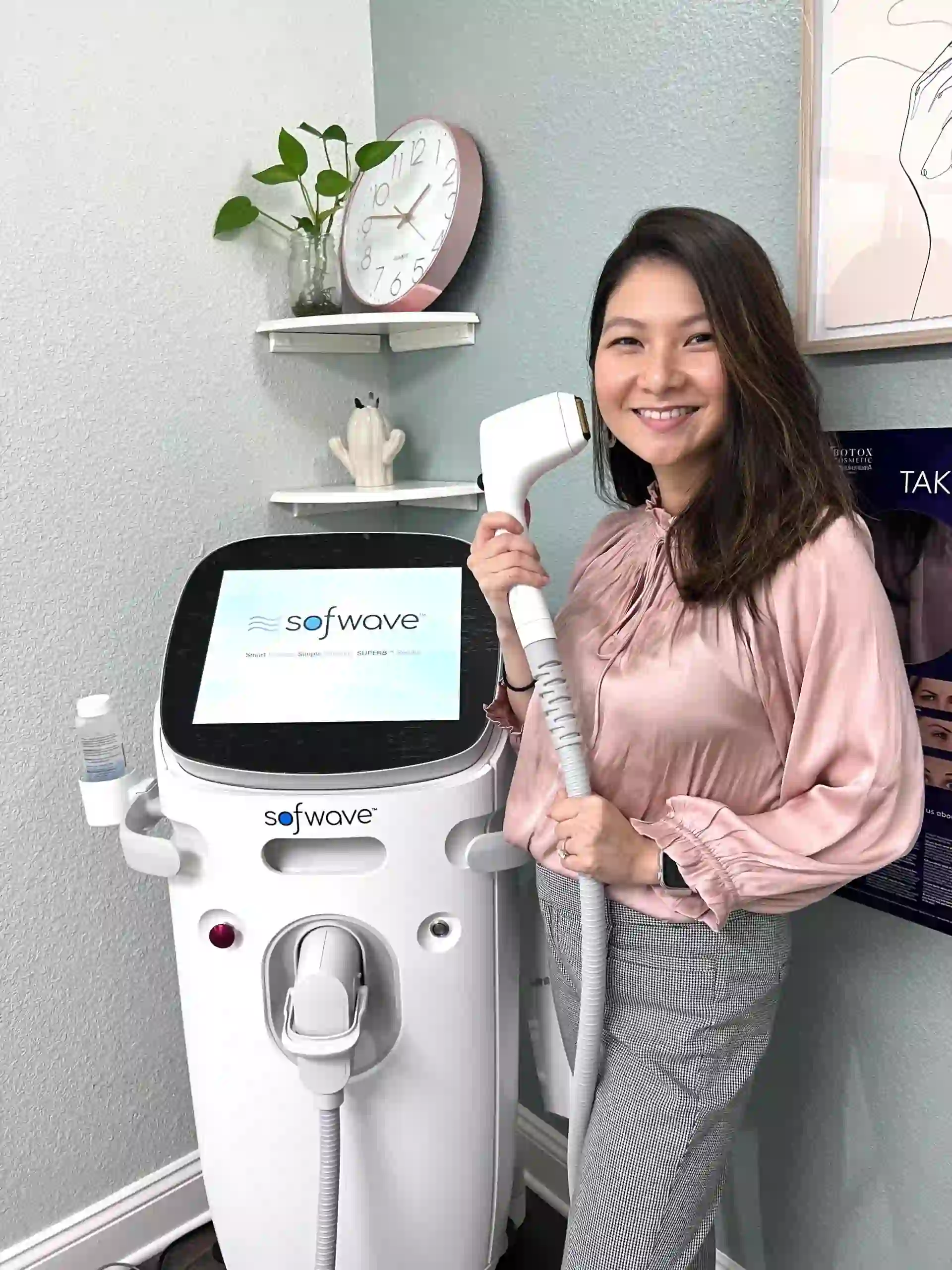 Sofwave Treatment for Skin Laxity & Saggy Skin in Sacramento, CA | Organic Skin Studio